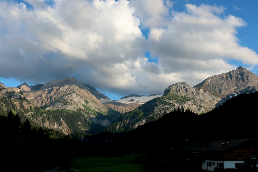 Suisse : VIDEO Lauenen (Oberland) | Pichon Voyageur